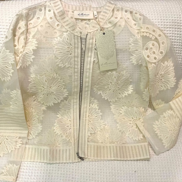 La Bellum By Hilary Scott Tops Nwt La Bellum By Hillary Scott Lace